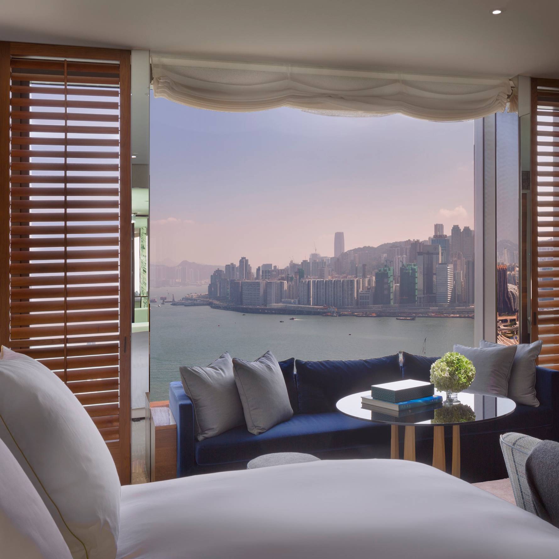 Stay in Harbour View Room Including Breakfast At Holt's Cafe For Two ...